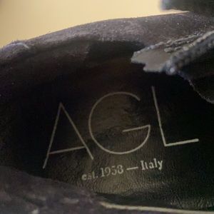 Agl | Shoes | Agl Suede Sneakers | Poshmark